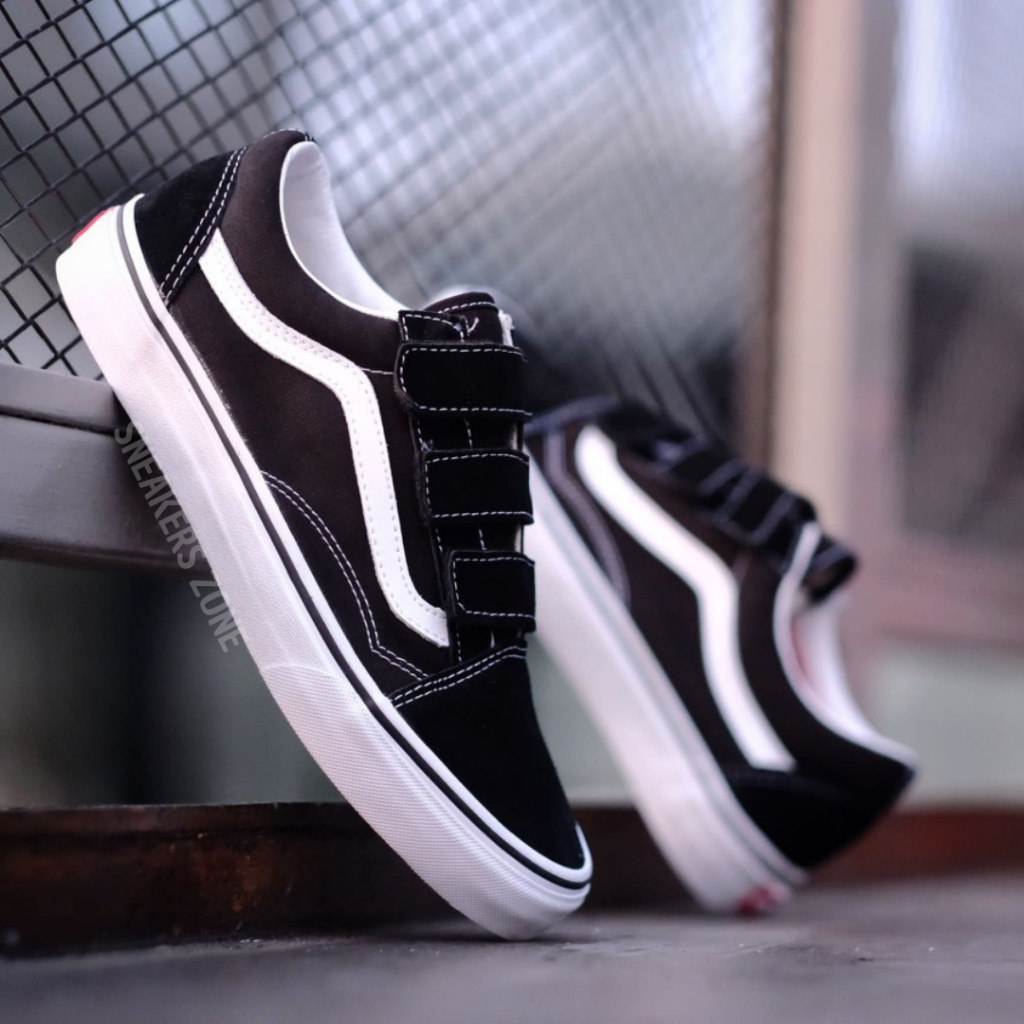 Jual Sepatu Old Skool Velcro Black White | Sneakers Oldskool Velcro ...