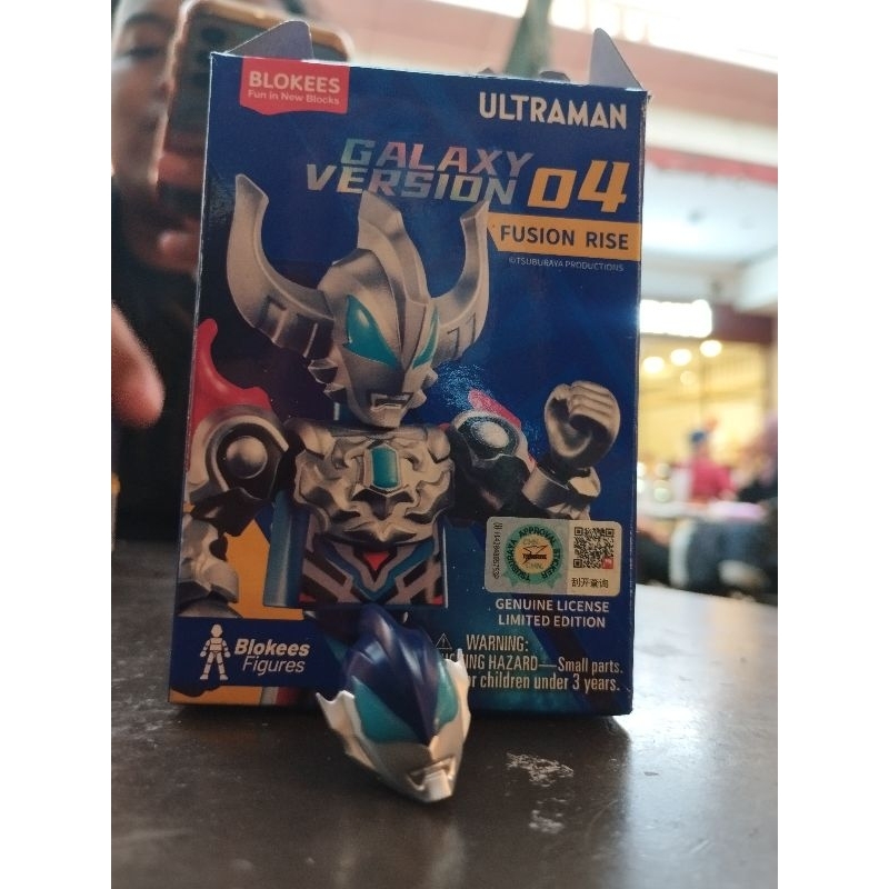 Jual Blokees Ultraman Galaxy Version 04 Fusion Rise ultraman geed acro smasher | Shopee Indonesia