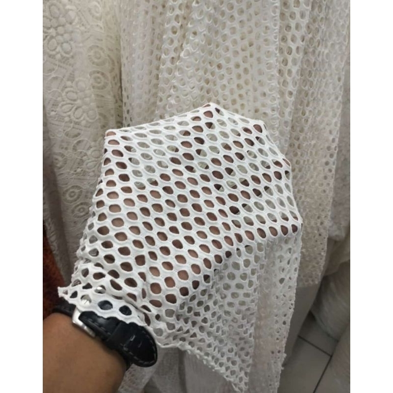 Jual KAIN JALA RAJUT HITAM PUTIH TEBAL GARMENT ELASTIS PREMIUM | Shopee ...