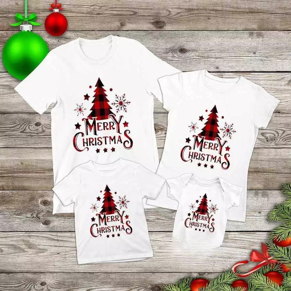 Jual Baju Kaos Natal Couple Keluarga RED PINE TREE - Kaos Natal Merry ...