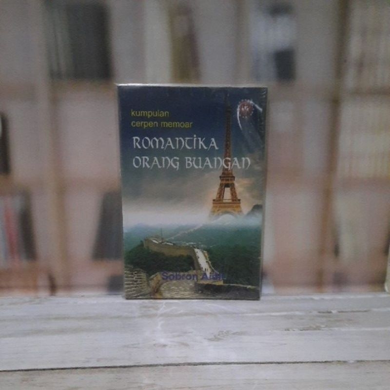 Jual Kumpulan Cerpen Memoar Romantika Orang Buangan - Sobron Aidit ...