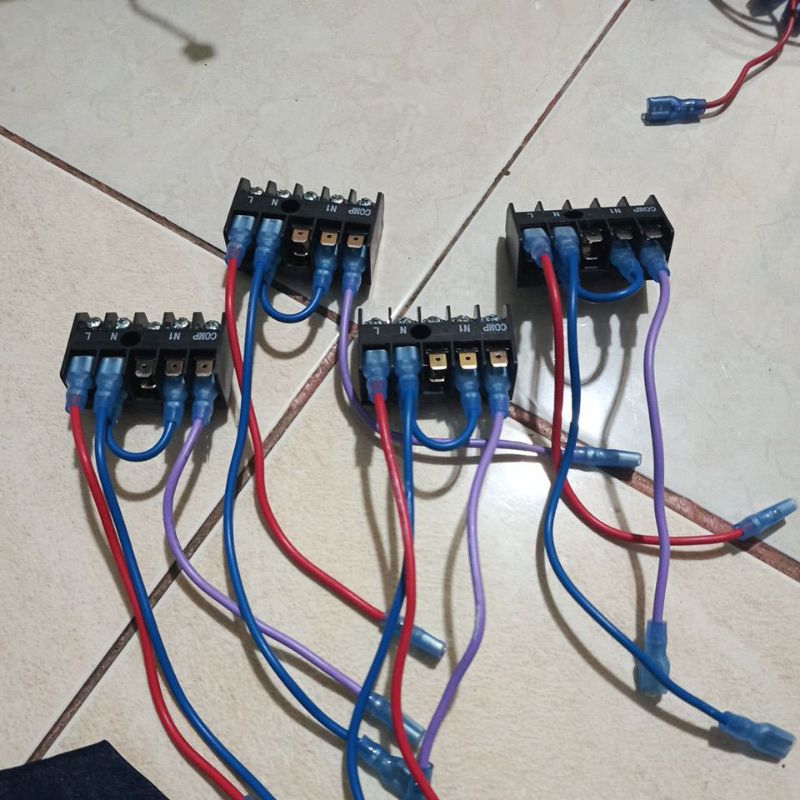 Jual Terminal blok AC Daikin sesuai gambar original | Shopee Indonesia