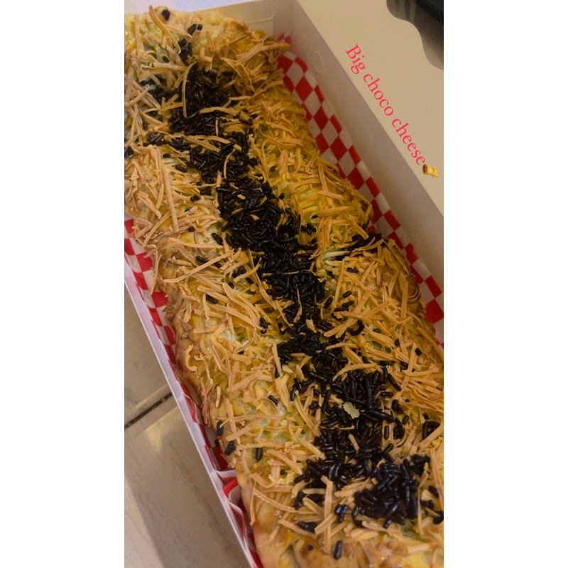 Jual BANANA STRUDEL BARBAR SIZE/ JUMBO SIZE PASTRY RENYAH RASA COKLAT ...