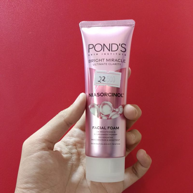 Jual PONDS NIASORCINOL ULTIMATE CLARITY FACIAL FOAM | Shopee Indonesia