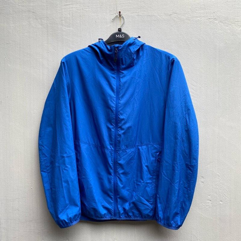 Jual UNIQLO RUNNING JACKET | Shopee Indonesia