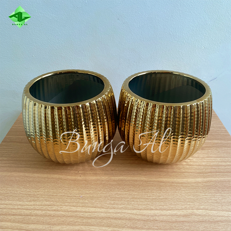 Jual VAS BUNGA HIAS GOLD GERIGI KERAMIK VAS BUNGA AESTHETIC RUANG TAMU ...