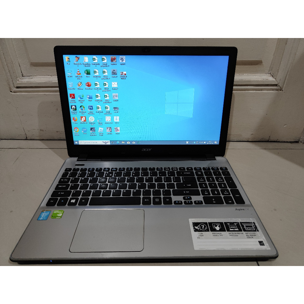 Jual Laptop Acer Aspire E5 - 571G Core i7 4510U NVIDIA Ram 8Gb SSD 256 ...