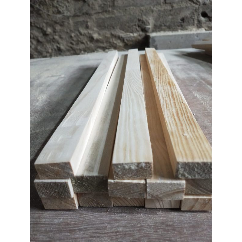 Jual kayu reng ukuran 1,5x1,5 panjang 50cm | Shopee Indonesia