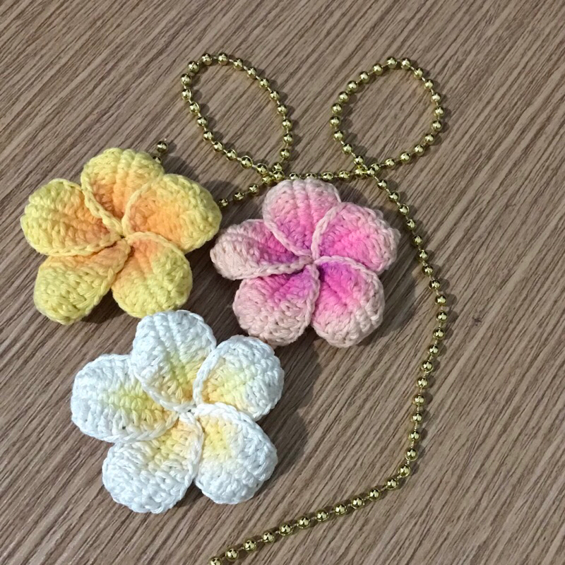 Jual Jepit bunga Frangipani Kamboja kekinian crochet handmade jepit ...