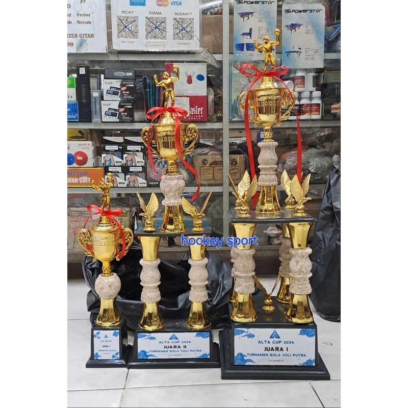 Jual Trophy 4 KAKI Piala MARMER Badminton / Sepak Bola / Tenis Meja ...