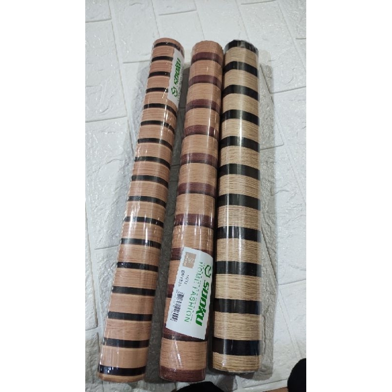 Jual WALLPAPER MOTIF KAYU PANEL | WALLPAPER DINDING | STICKER DINDING ...