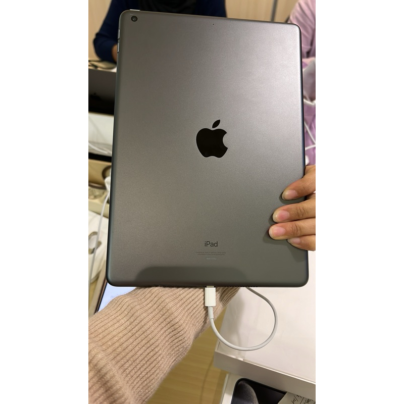 Jual Ipad Gen 9 space grey 64GB wifi | Shopee Indonesia