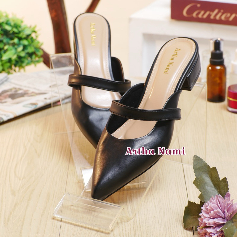 Jual Artha Nami - Elkia Sandal Mules Hak 5 cm | Shopee Indonesia