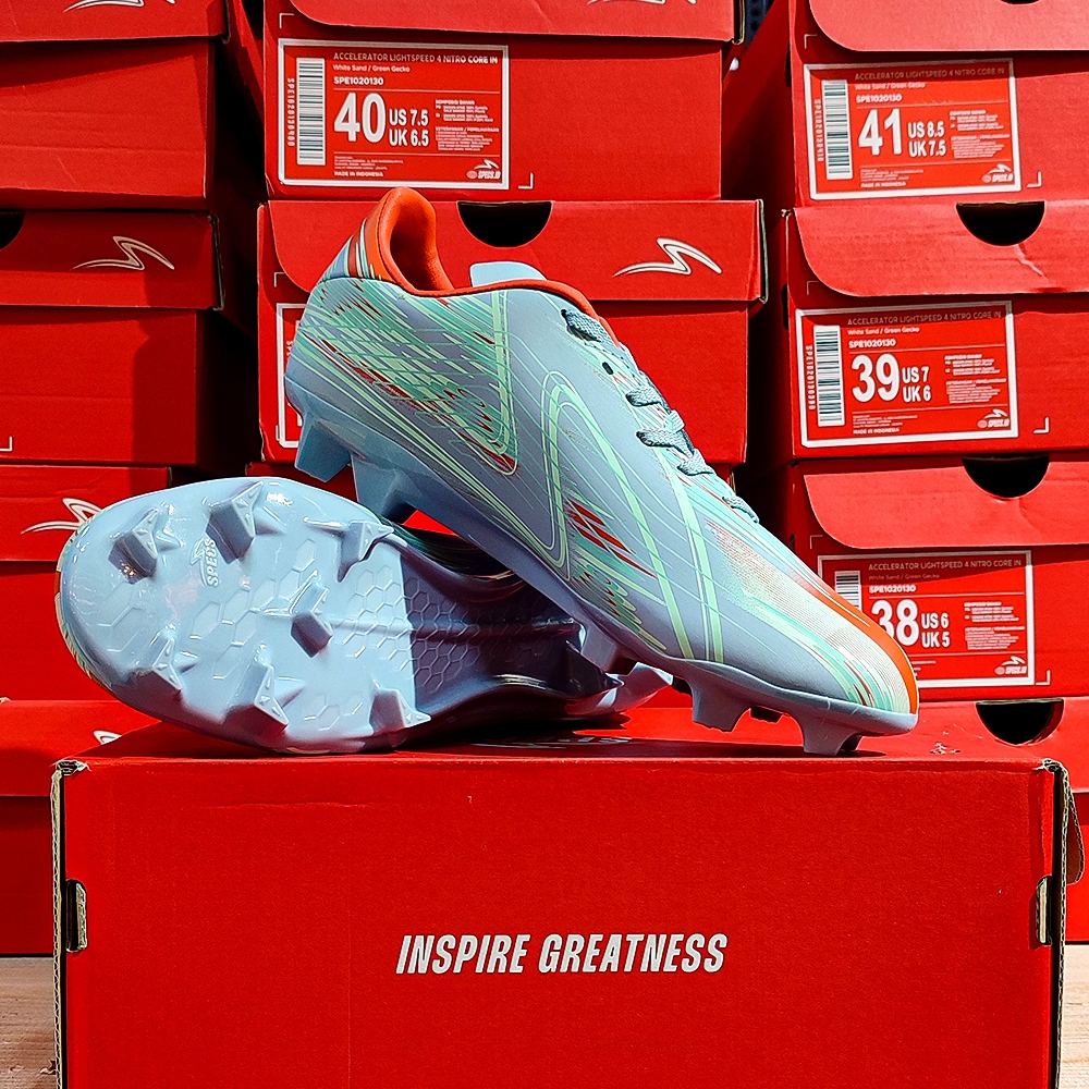 Jual Specs Accelerator Lightspeed 4 Nitro - Sepatu Bola Original ...