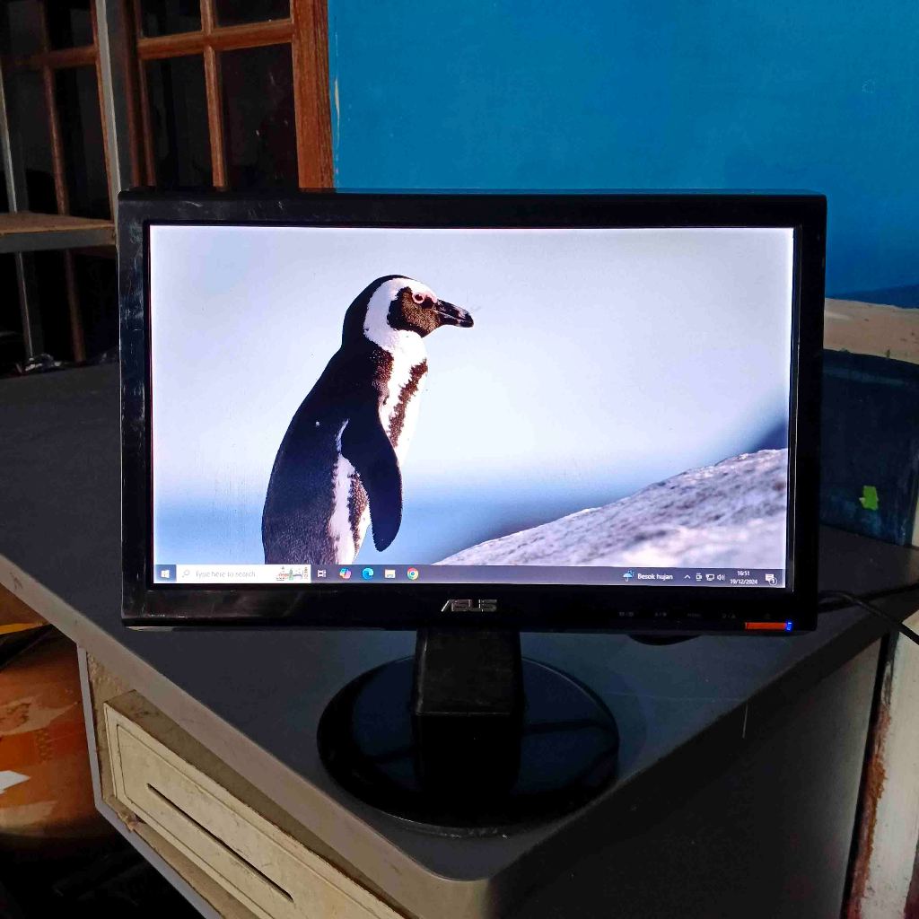 Jual Monitor Led Merk Asus Ukuran Layar 16 Inch Kondisi Segel Grade A ...