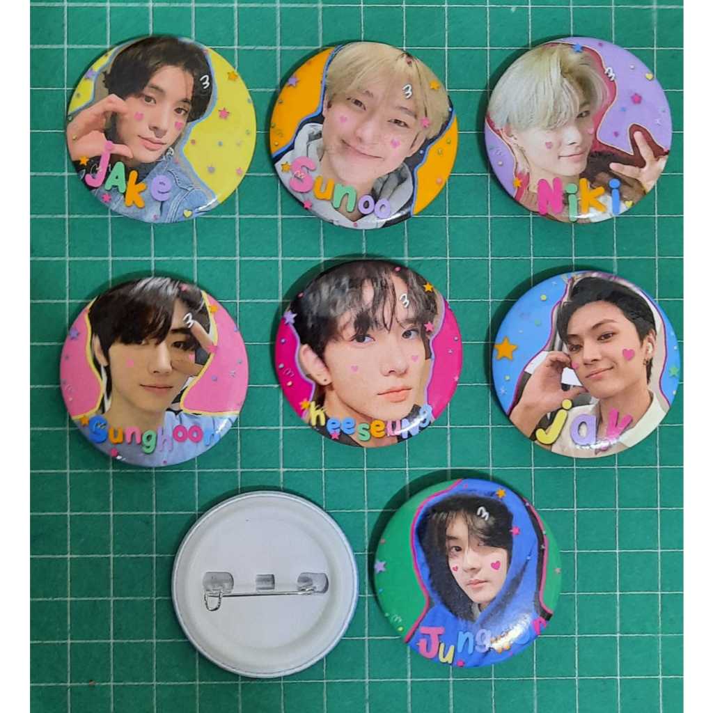 Jual Freebies Kpop PIN BROS PIN PENITI ENHYPEN/bisa custom desain sendiri | Shopee Indonesia