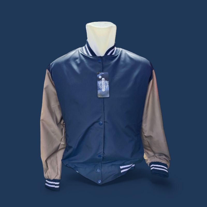 Jual jaket varsity parasut taslan premium | Shopee Indonesia