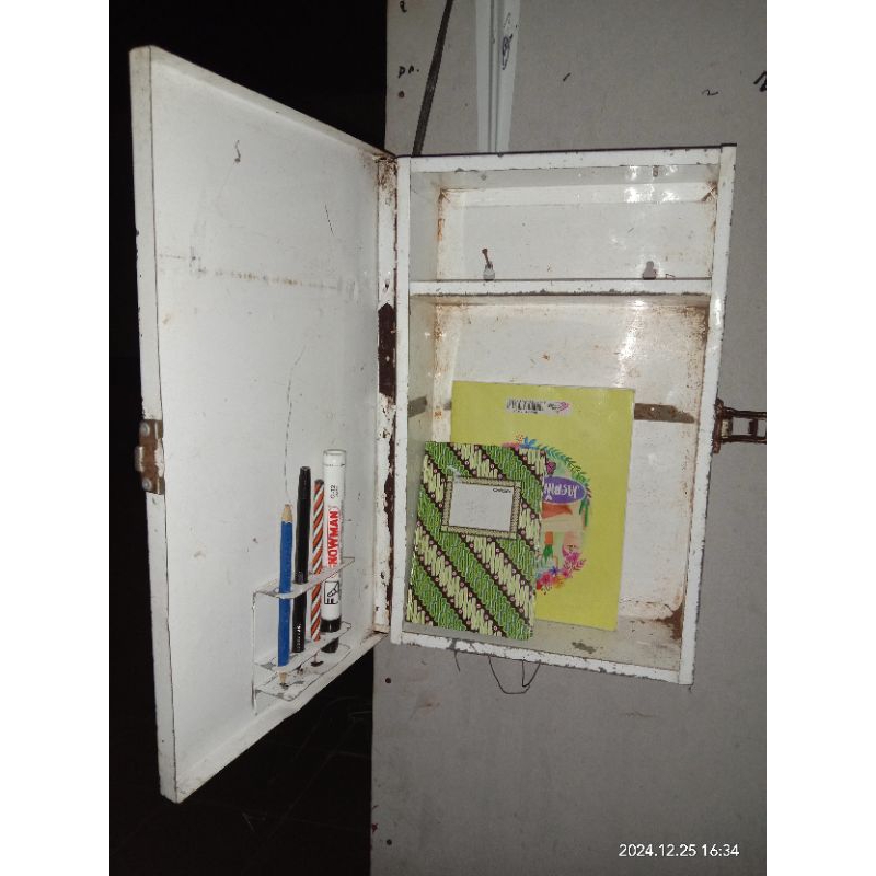 Jual KOTAK BESI JADUL / KOTAK DISPLAY | Shopee Indonesia