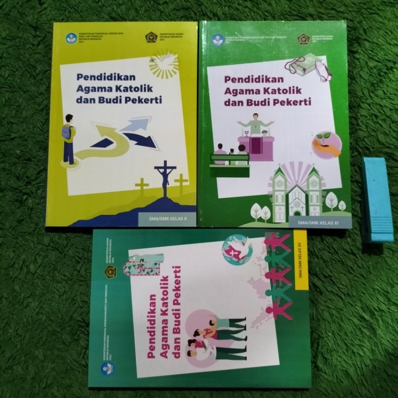 Jual ORIGINAL BUKU PENDIDIKAN AGAMA KATOLIK DAN BUDI PEKERTI KELAS 10 11 12 SMA/SMK KURIKULUM ...