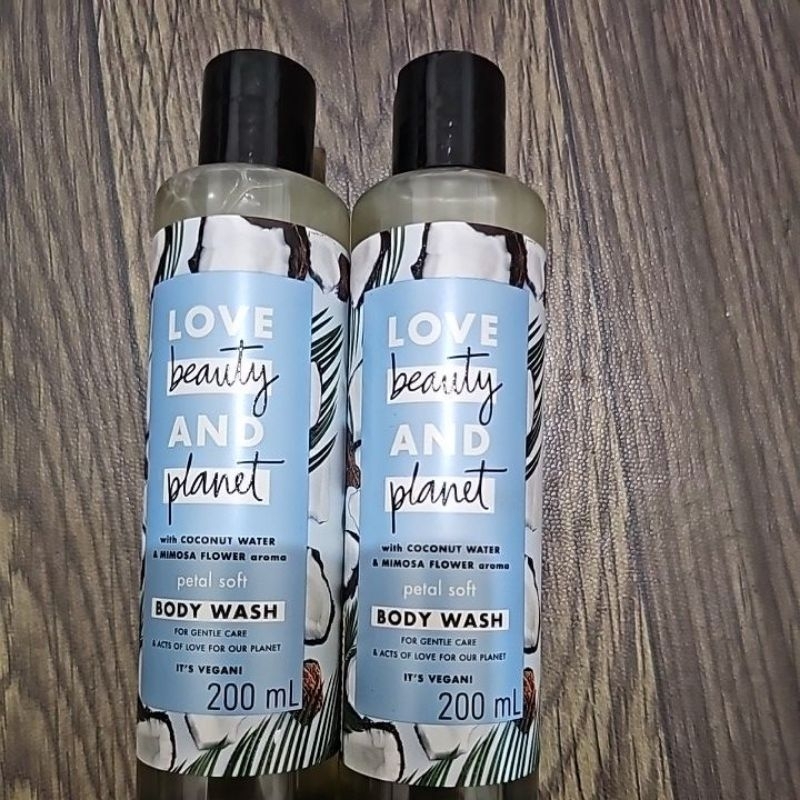 Jual LOVE BEAUTY AND PLANET LBP body wash sabun mimosa coconut 2x200ml ...