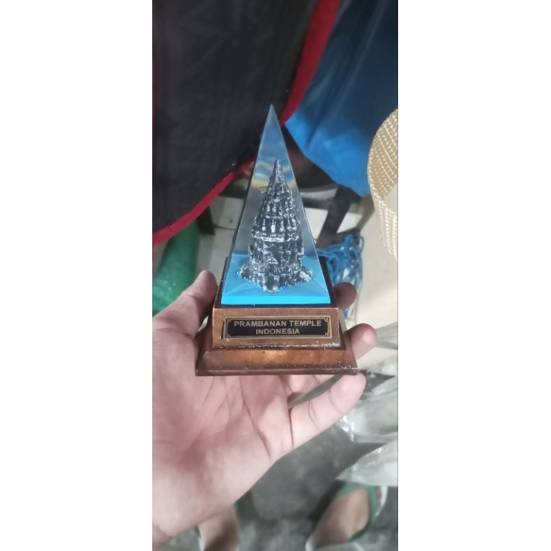 Jual MINIATUR CANDI PRAMBANAN LIMAS BENING | Shopee Indonesia