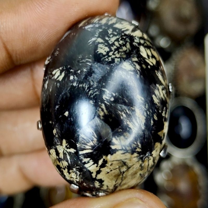 Jual batu akik bulu macan lawasan super jumbo | Shopee Indonesia