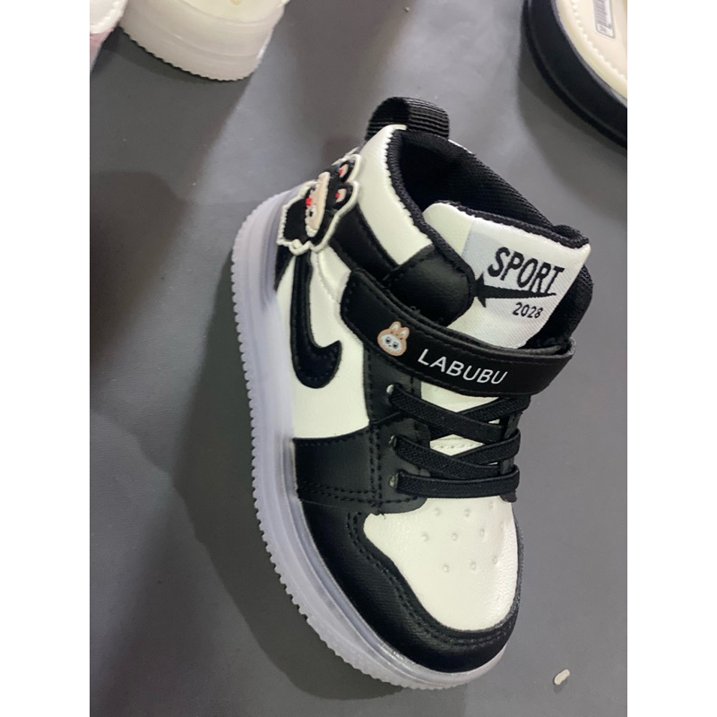 Jual sepatu labubu hitam anak terbaru | Shopee Indonesia