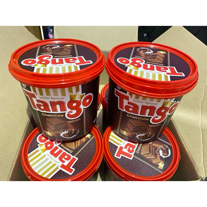Jual WAFER TANGO Rasa Coklat Toples Plastik | Shopee Indonesia