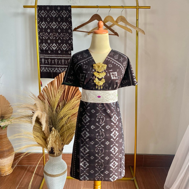 Jual KAIN TENUN ENDEK KHAS BALI MOTIF PALEMBANG ANTIK COKLAT GRINGSING ...