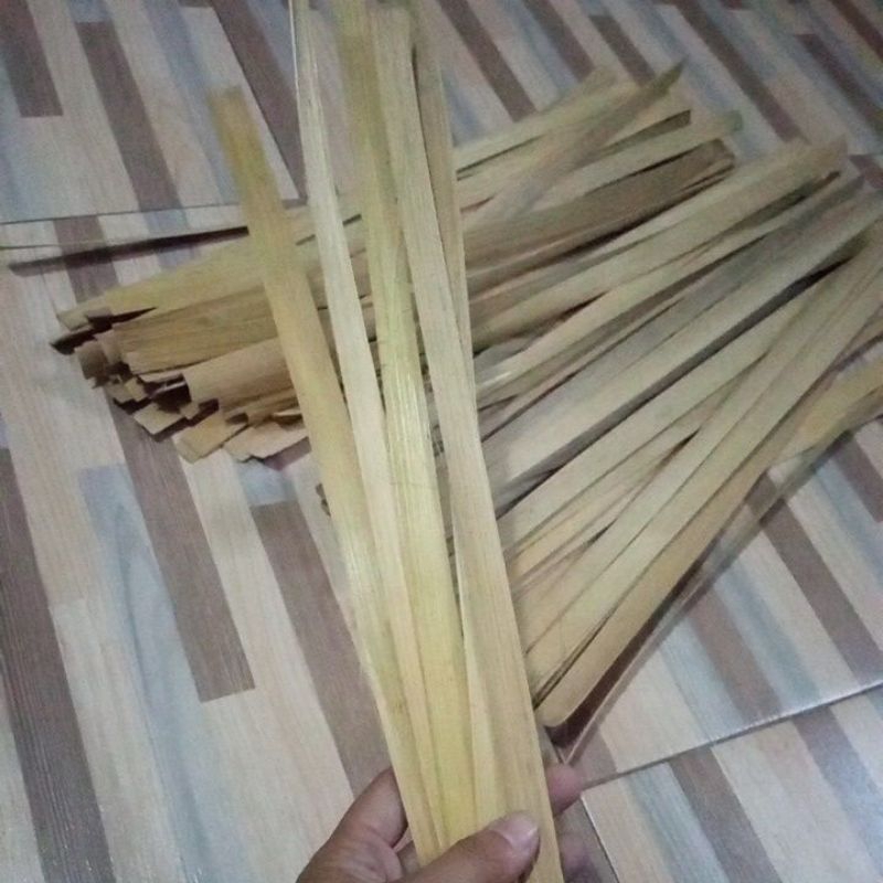 Jual iratan bambu/bambu anyam/bambu irat/satuan bambu 75 dan 100 biji ...