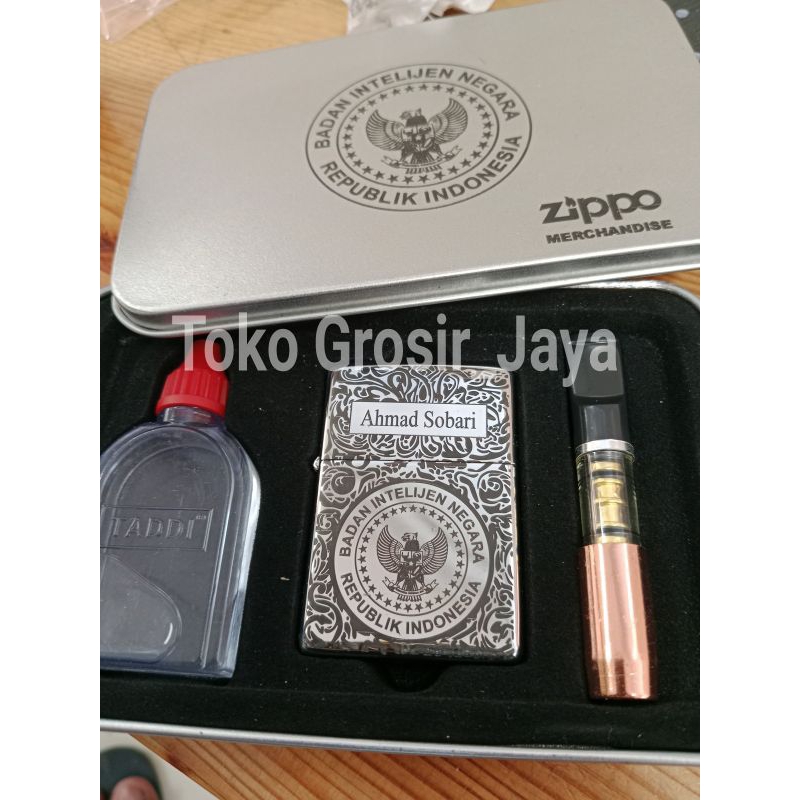 Jual Zippo Custom Korek Api Ukir Logo Badan Intelijen Negara Batik ...