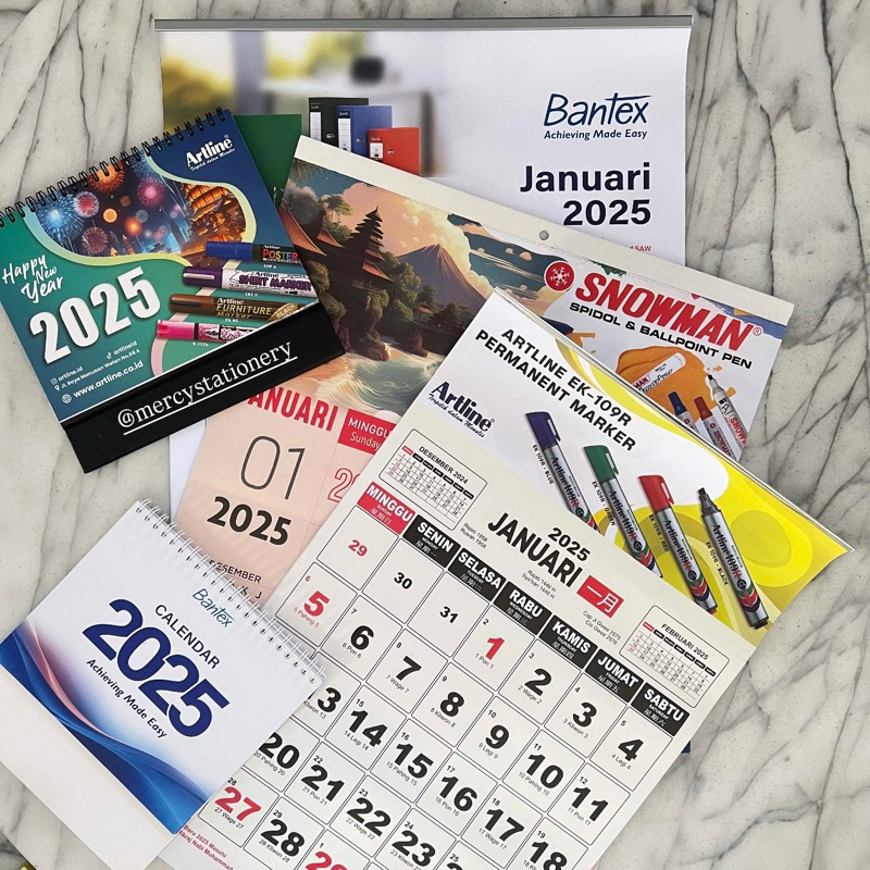 Jual Kalender Dinding dan Meja 2025 Calendar Bulanan | Shopee Indonesia