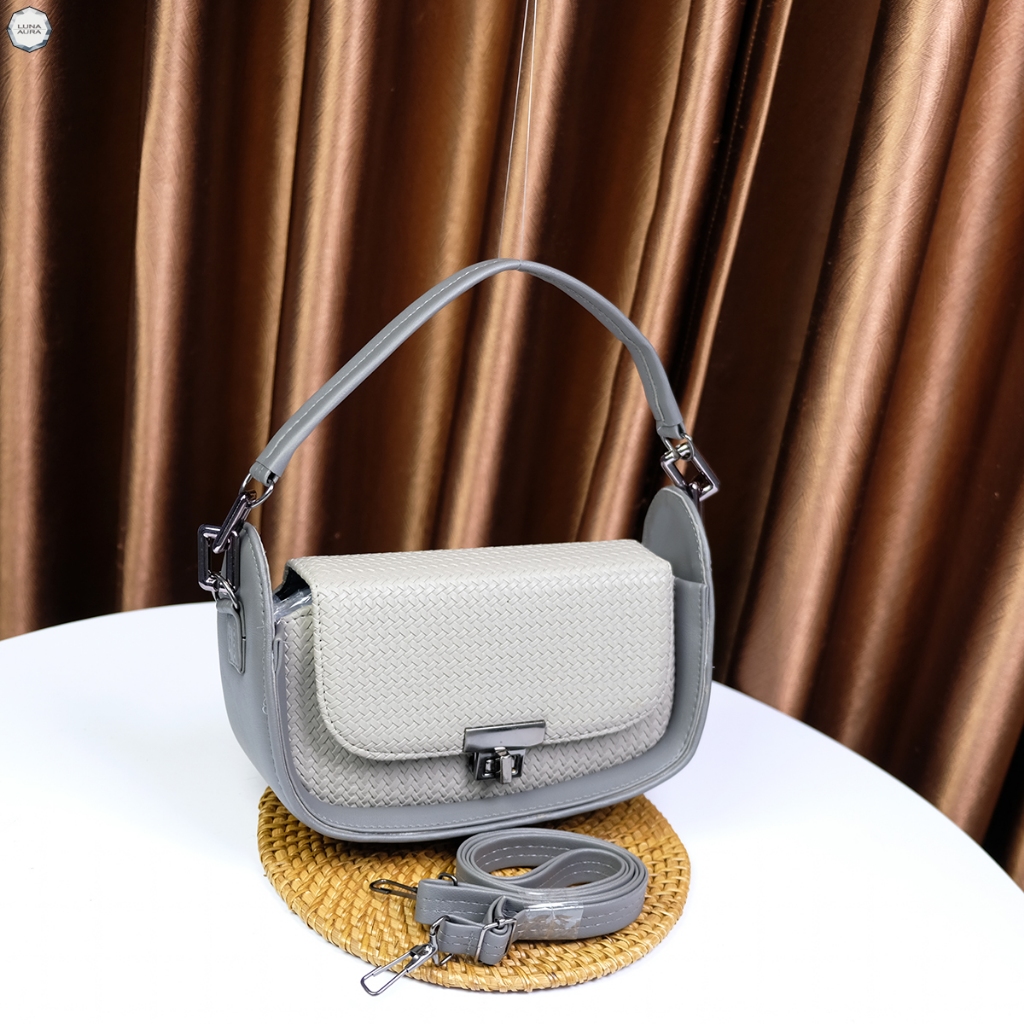 Jual LUNA AURA Sling Bag Mini Wanita Amara New Tikar IW 129 Tas ...