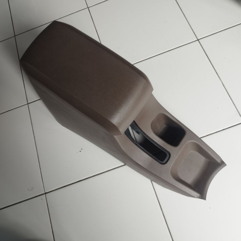 Jual CONSOLE BOX TOYOTA AVANZA XENIA VELOZ | Shopee Indonesia