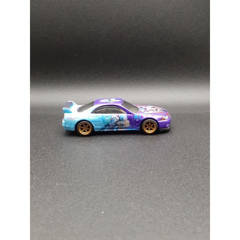 Jual hotwheels Nissan R33 custom itasha miku | Shopee Indonesia