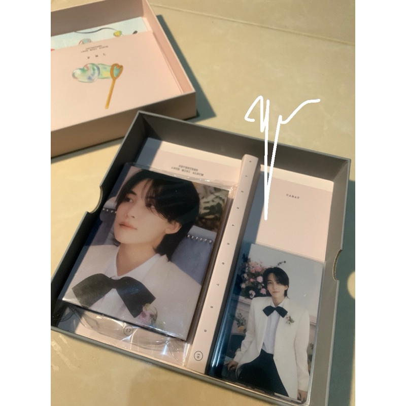 Jual JEONGHAN FML CARVER (binder + booklet + outbox) | Shopee Indonesia