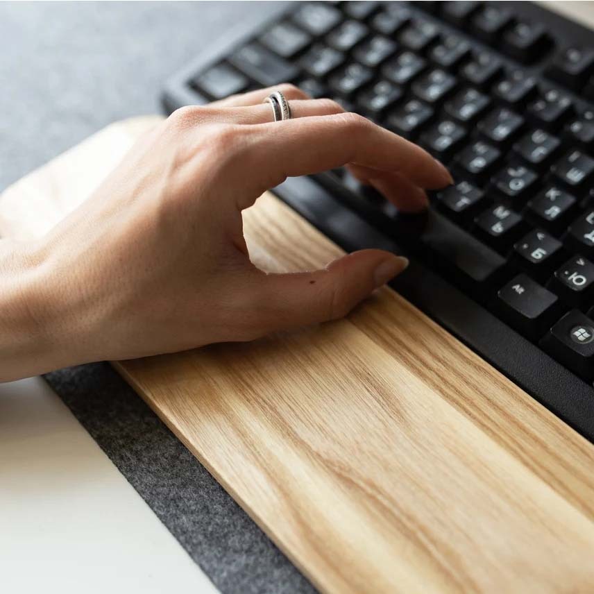 Jual Rota - Wrist Reast Keyboard Kayu Natural Finish | Shopee Indonesia