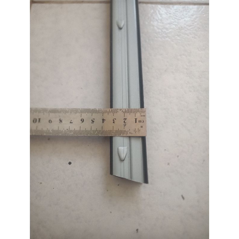Jual karet pelipit kaca pintu mobil bagian dalam universal lebar 3 cm ...