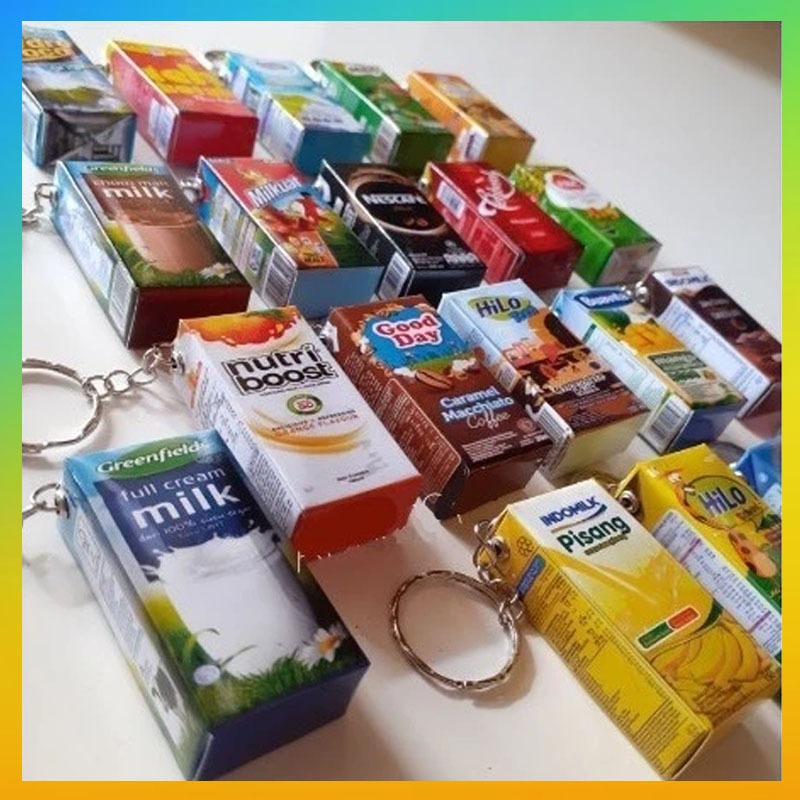 Jual Gantungan Kunci Miniatur Kotak Minuman Kotak Susu Mixue / Ganci ...