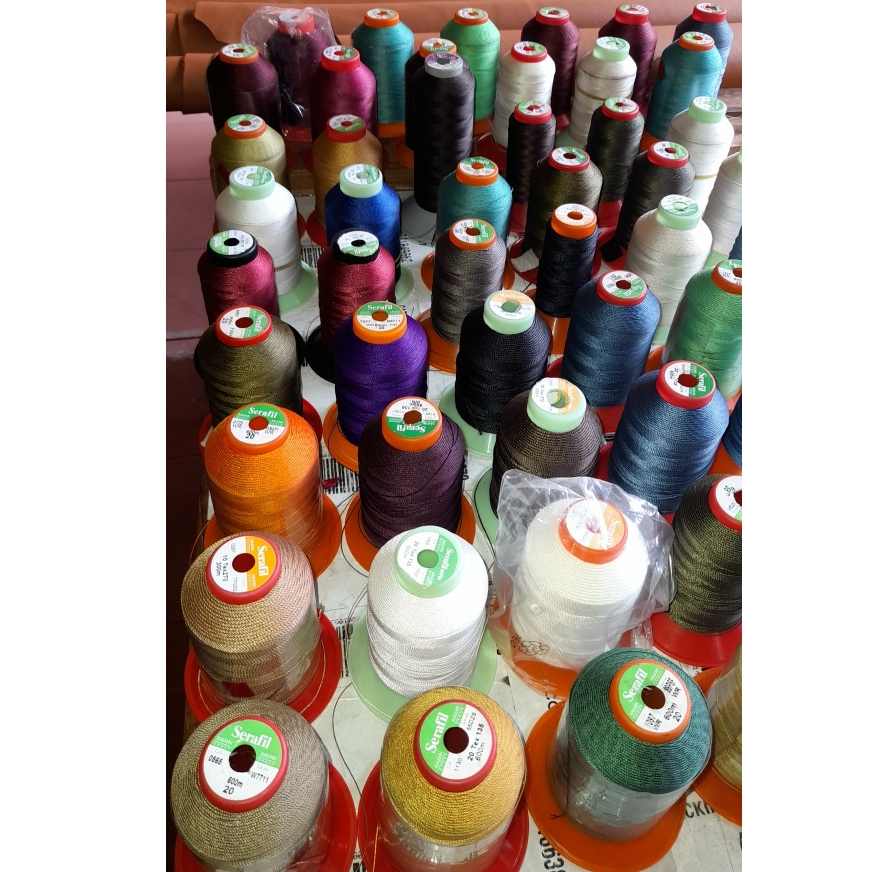 Jual Benang Polyester Serafil 1/2 Kg (isi 5-12pcs) AMANN group | Shopee ...