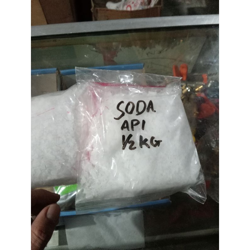 Jual Soda Api 400 Gram - Soda Api Pembersih Saluran - Caustic Soda 400 ...
