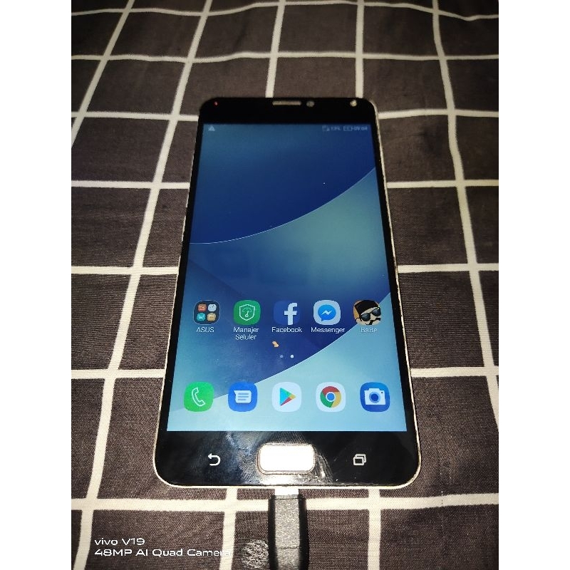 Jual Asus Zenfone 4 max asus X00ID 3/32 bisa pakai cek deskripsi ...