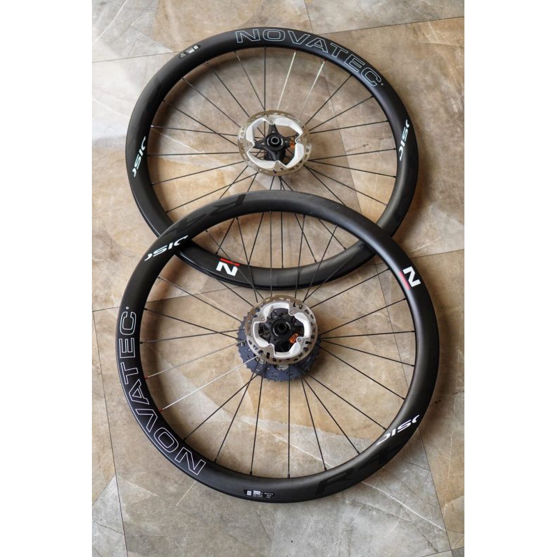 Jual Novatec r4 carbon disc | Shopee Indonesia