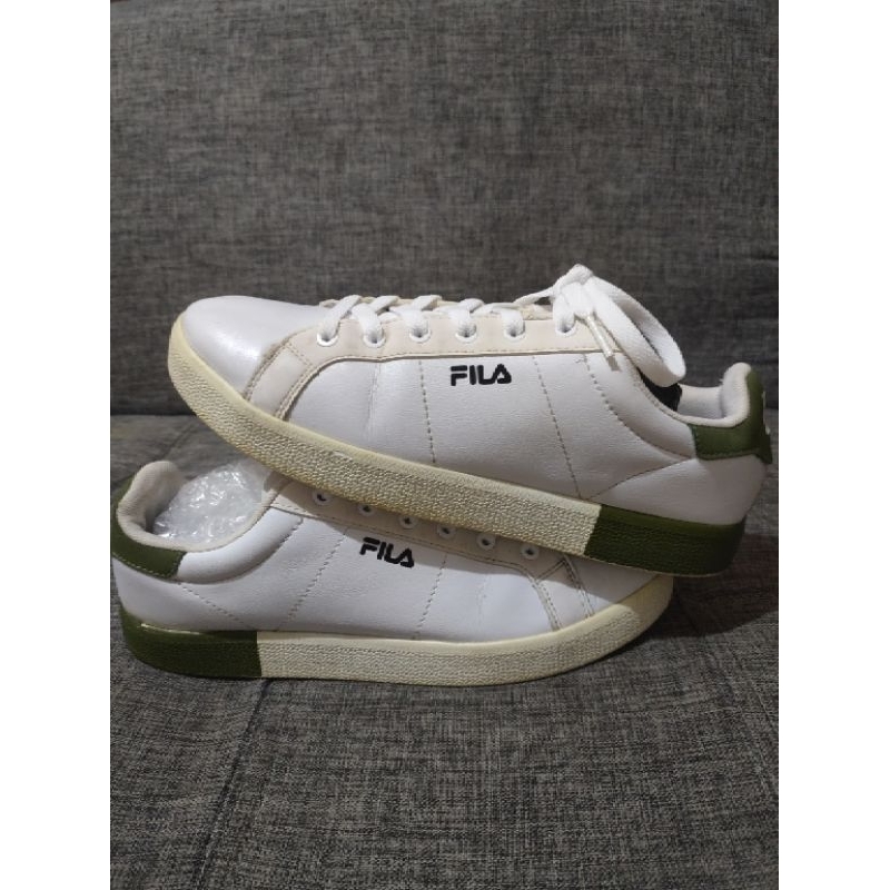 Jual Fila Sepatu Sneakers Putih kulit | Shopee Indonesia