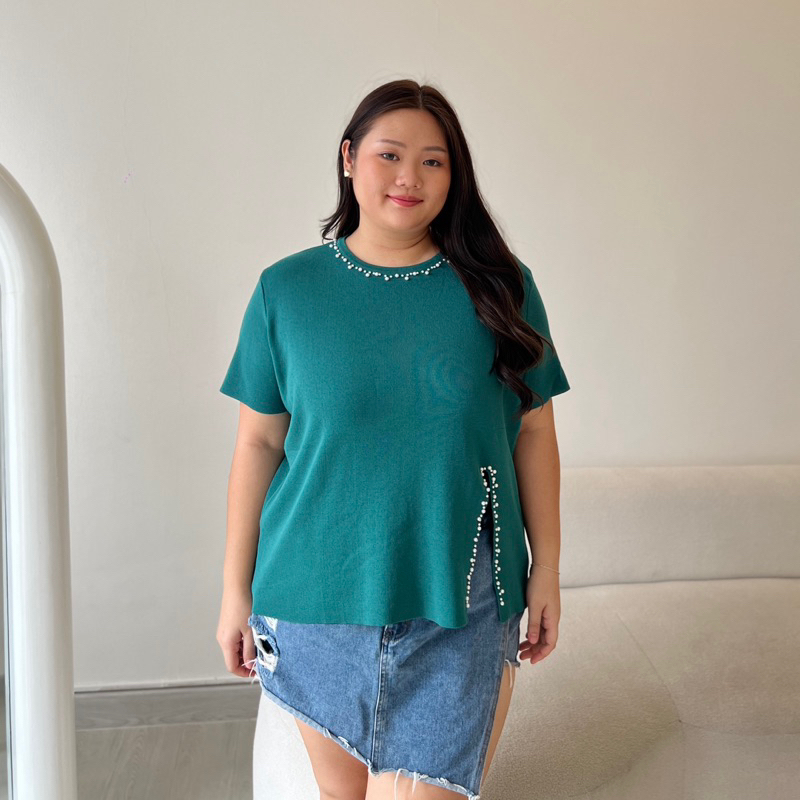 Jual CLEO Atasan Premium WANITA dengan detail manik/ ATASAN KNIT JUMBO MANIK | Shopee Indonesia