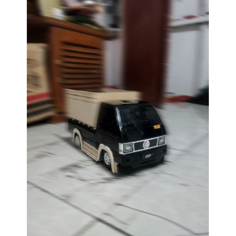 Jual Miniatur truk plastik L300 modif | Shopee Indonesia