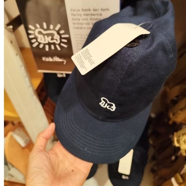 Jual Topi UV Protection Keith Haring Uniqlo (Unisex) | Shopee Indonesia