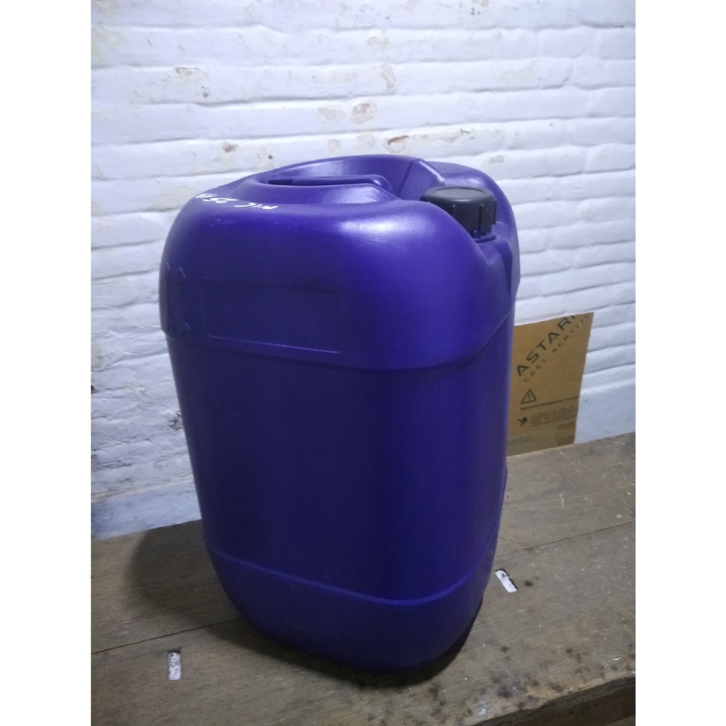 Jual Jerigen 25 Liter lengkap tutup dan seal via Instant area malang ...