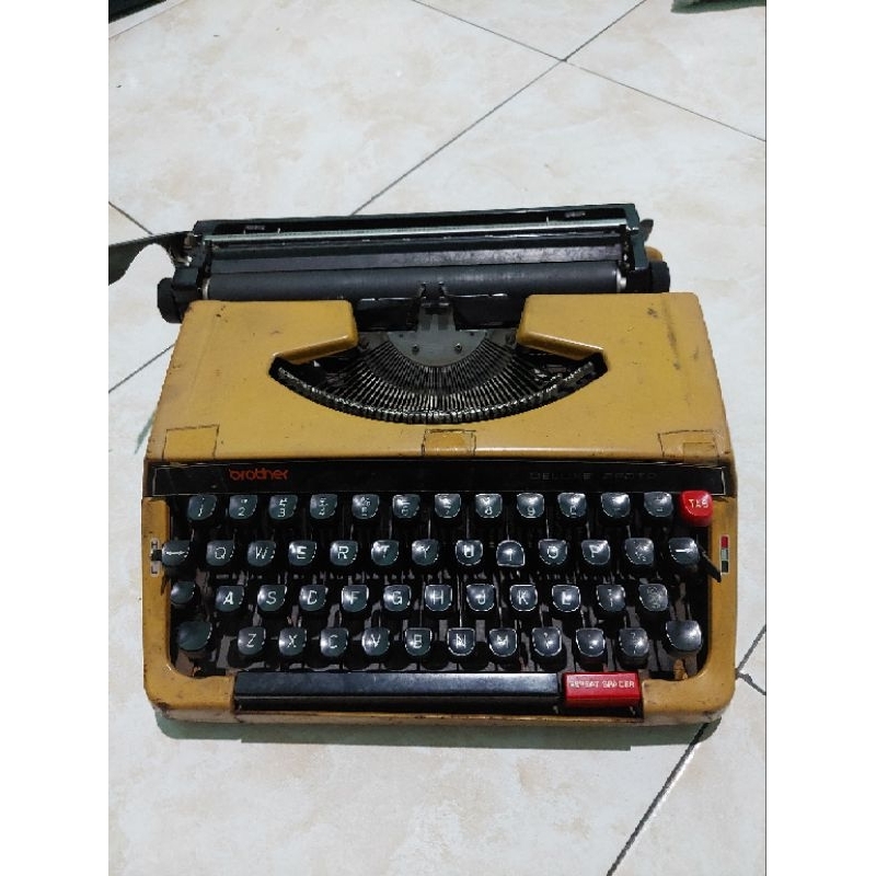 Jual Mesin Ketik Jadul Merk Brother Fungsi Normal dan Cocok untuk ...