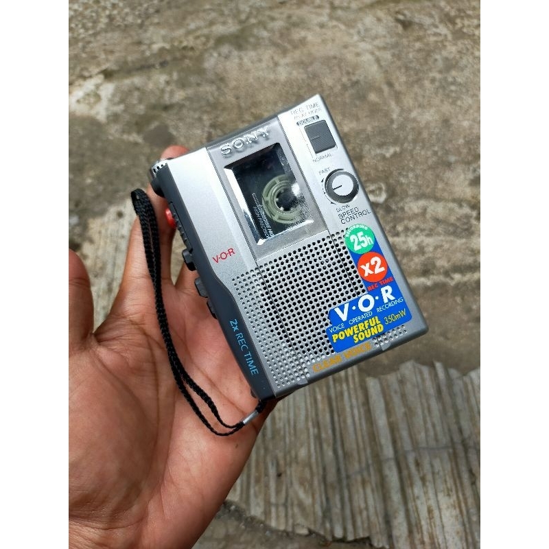 Jual Walkman Jadul Kaset /Radio Pemutar Kaset / Walkman Sony TCM-200DV ...
